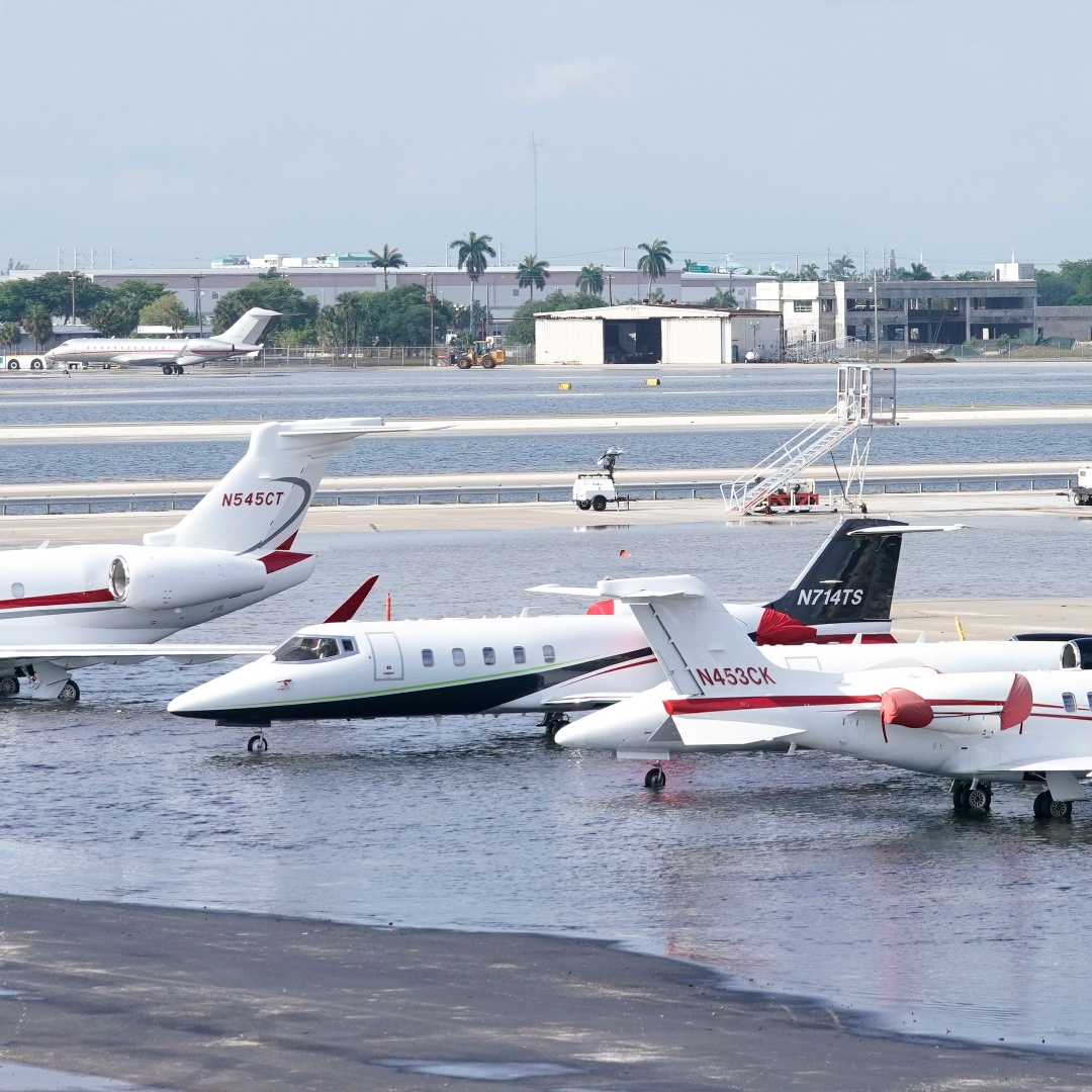 Torrential storm brings flooding to US state of Florida