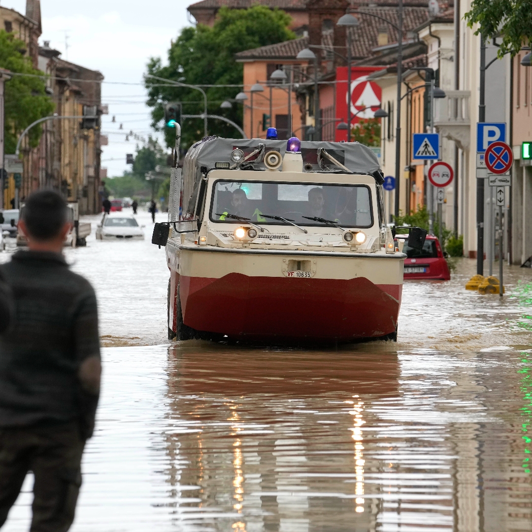 At least eight killed after flooding in northern Italy