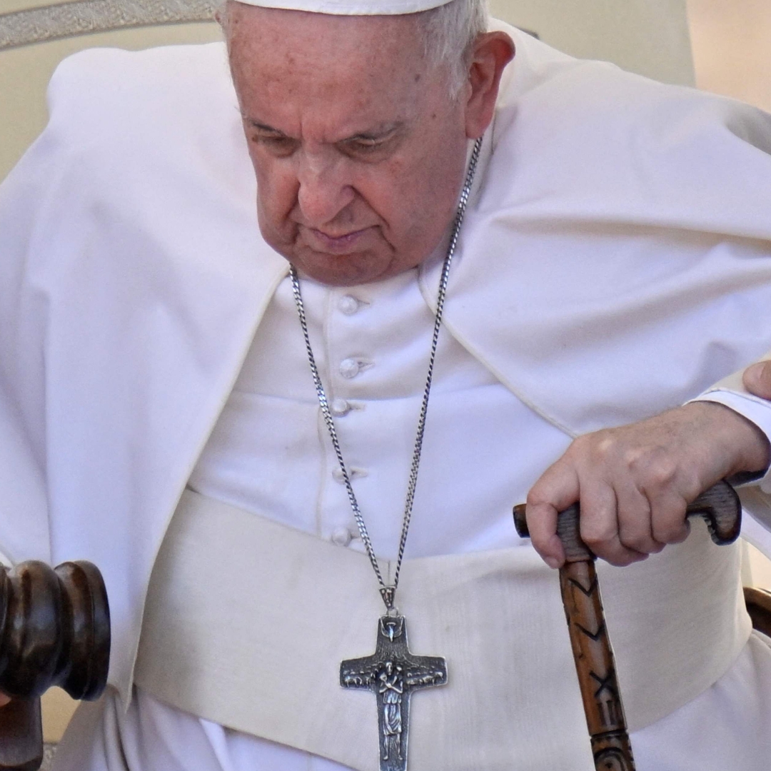 Pope Francis walks with cane to attend weekly audience