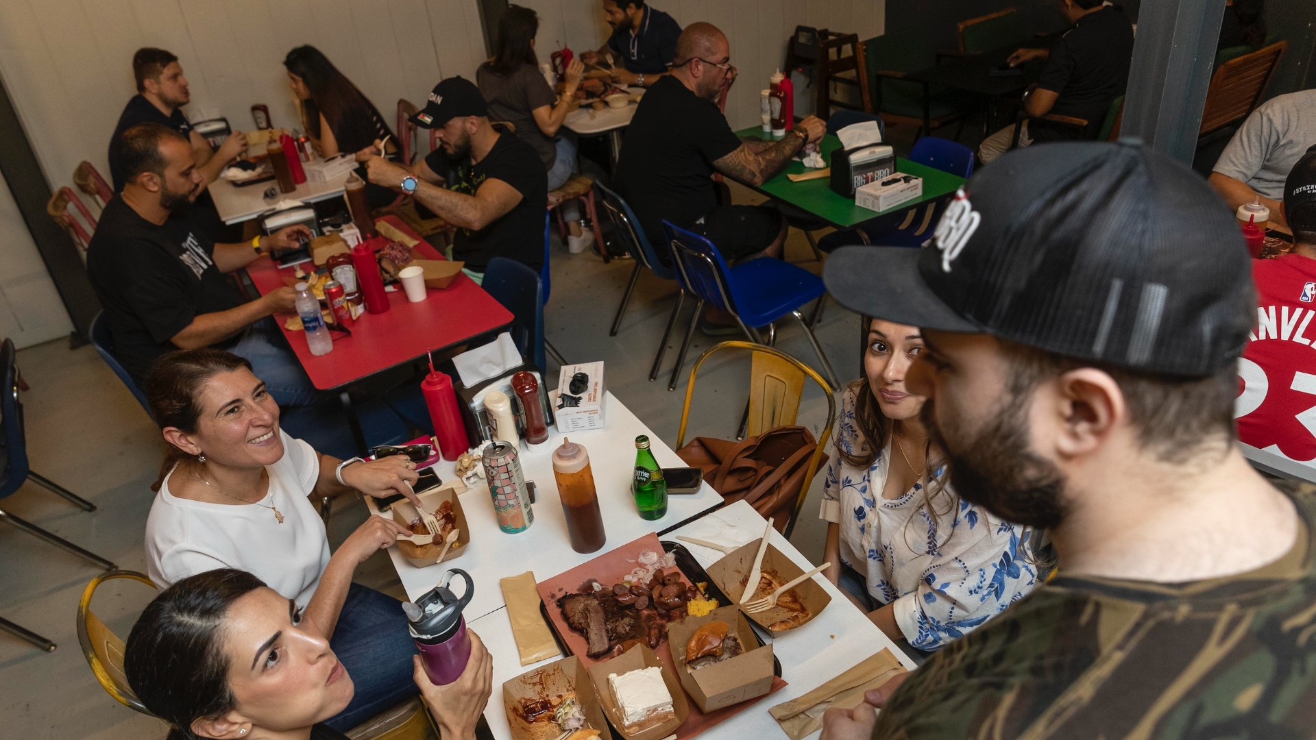You ve Got To Queue For BBQ At This New Dubai Restaurant