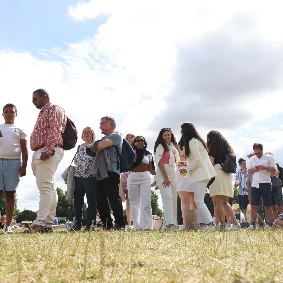 In the Wimbeldon Queue, waiting is a part of the fun