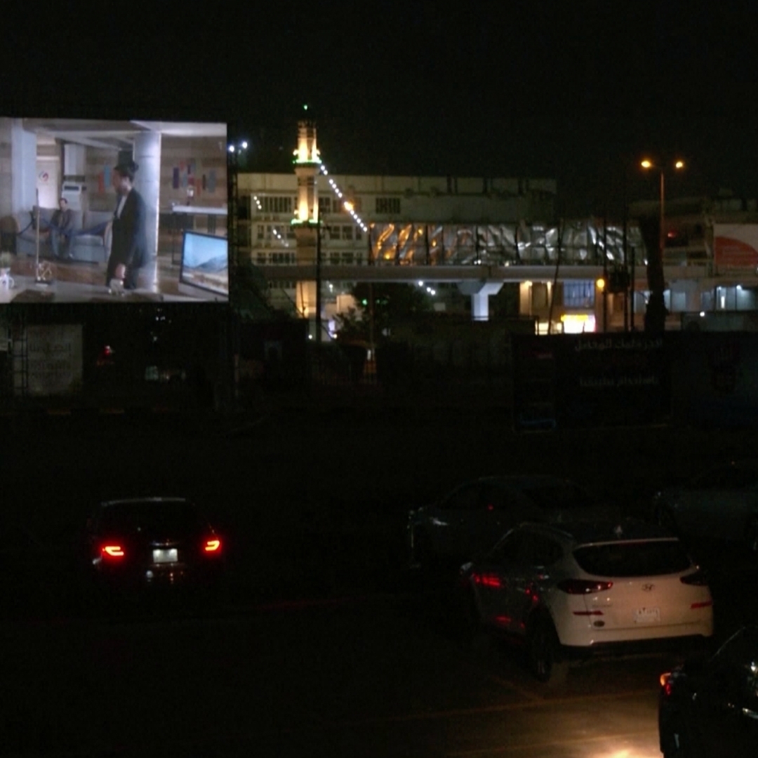 Iraqi movie lovers head to Baghdad's only drive in cinema