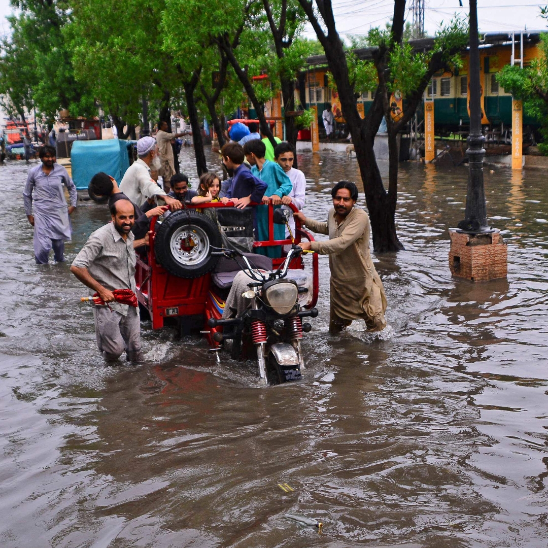 Flood-hit village evacuated in Pakistan's Punjab province