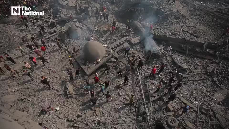 Israeli warplanes strike Al Sousi Mosque in Gaza refugee camp