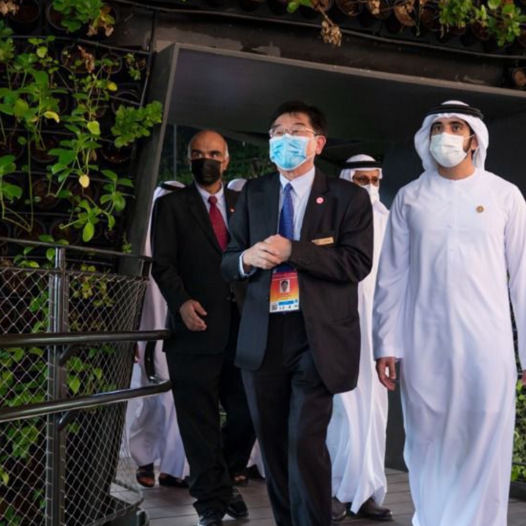 Sheikh Hamdan tours pavilions at Expo 2020 Dubai