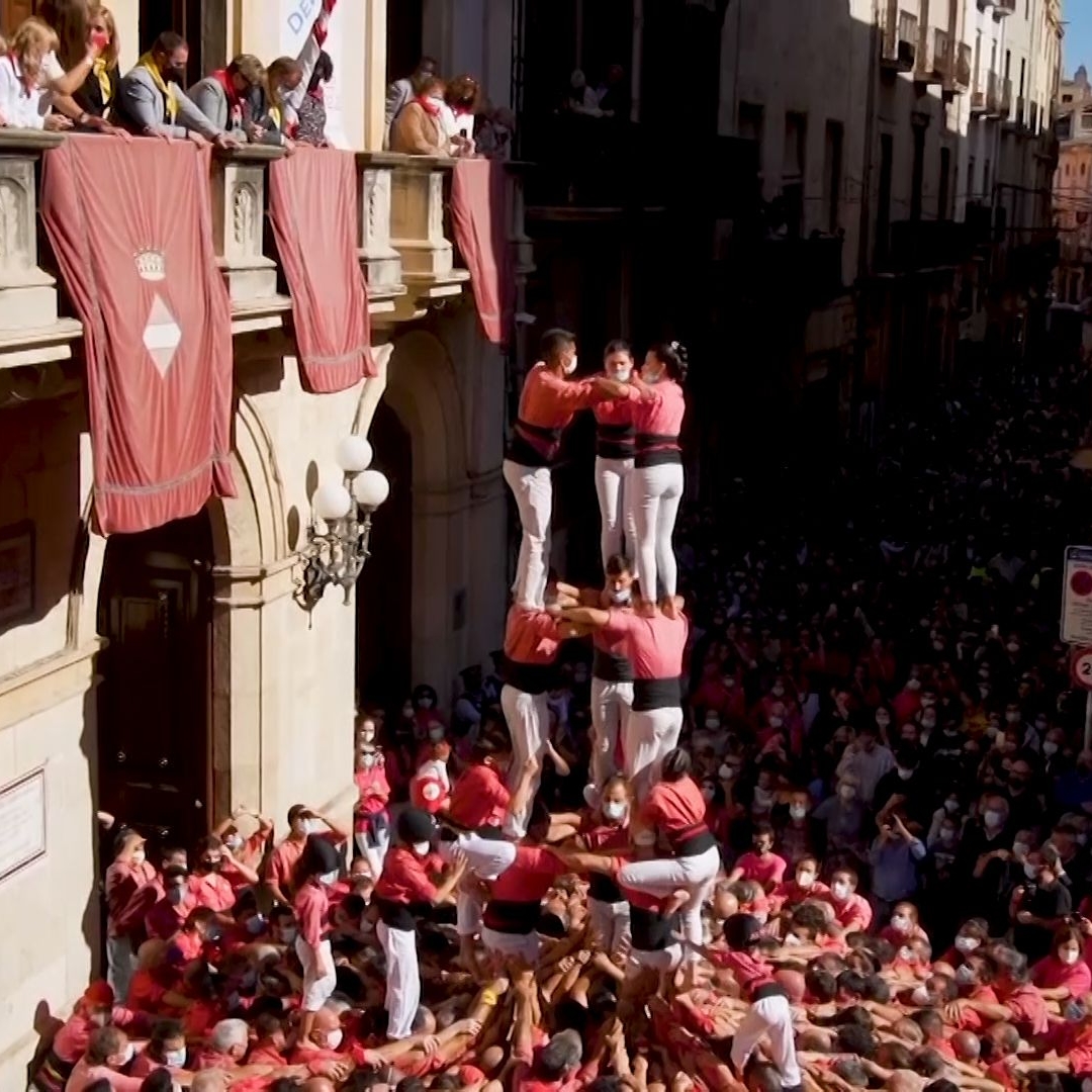 Spain's 'human towers' return since start of pandemic
