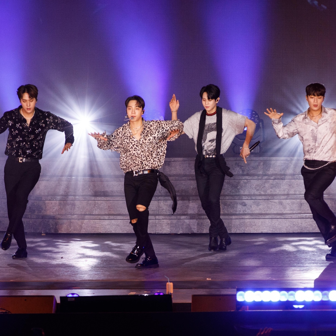 K-pop stars delight at Expo