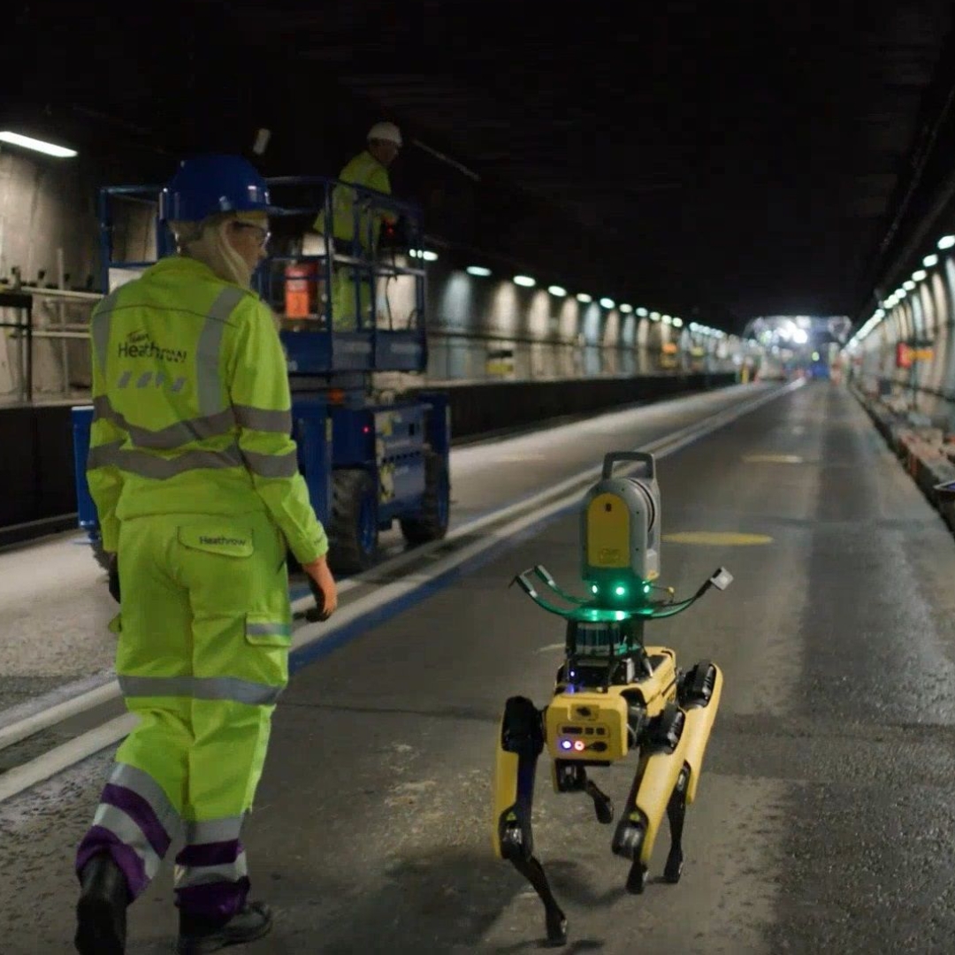 Heathrow airport trials a robotic construction dog