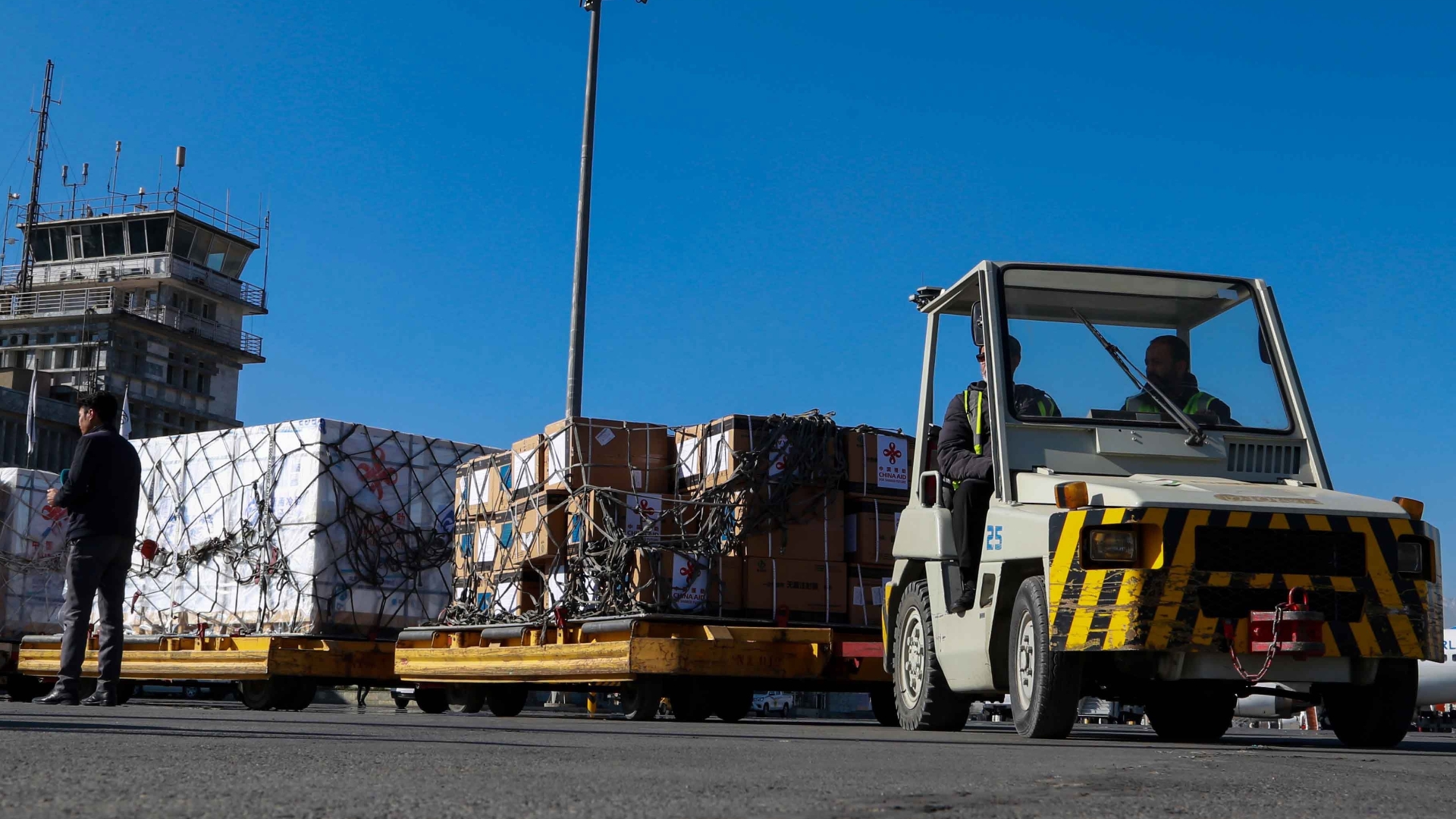 Chinese aid arrives in Afghanistan